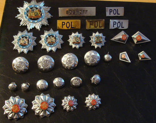 International Badges & Insignia - Namibia Police - 29 badges, insignia ...