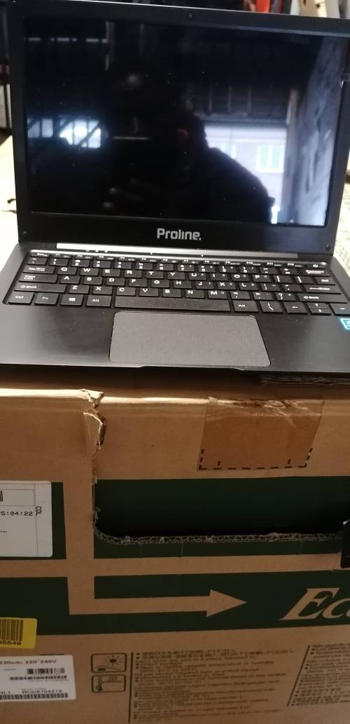 Laptops & Notebooks - High End Proline V1165C4, 4G, 500GB, 10hrs ...