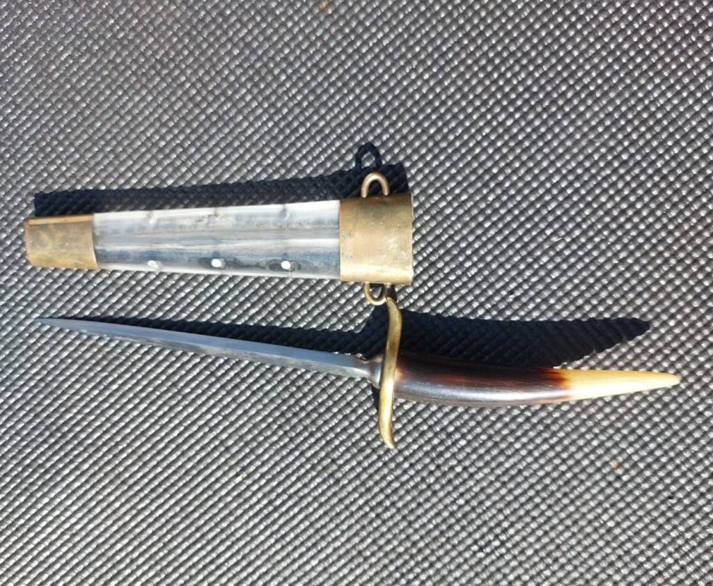 Knives & Daggers - ORNATE 16TH CENTURY GERMAN BURGHER QUILLON SIDEGUARD ...