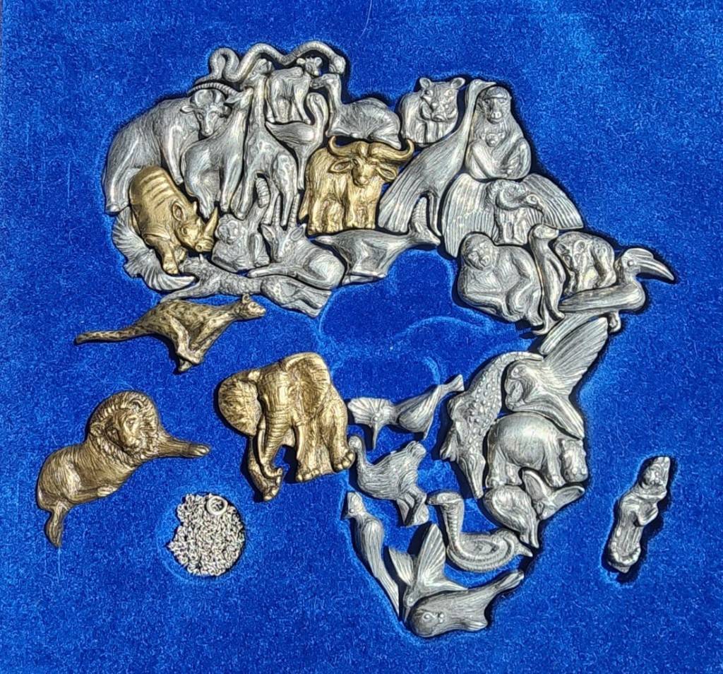 Other Antiques & Collectables - Wonderful African Animal Map Puzzle ...
