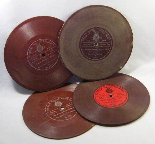 Other Antiques & Collectables - Lot of 4 very RARE Nicole records ...