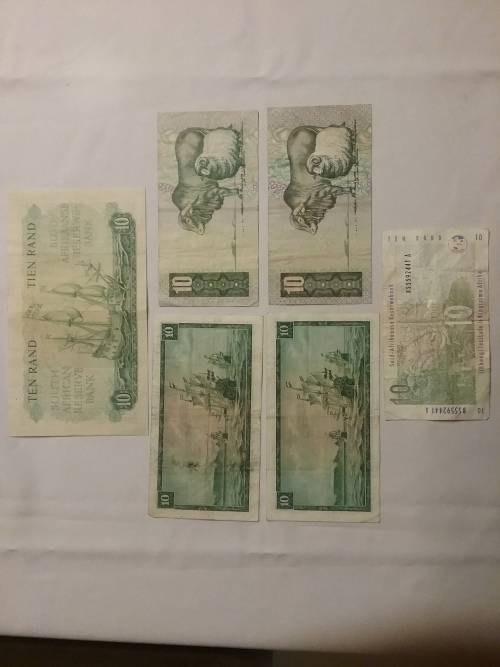 Other South African Bank Notes - Variety R10 notes, set of 5 was listed ...