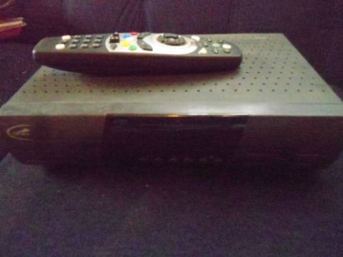DSTV Decoders - working dstv decoder and remote no card.multichoice DSD ...
