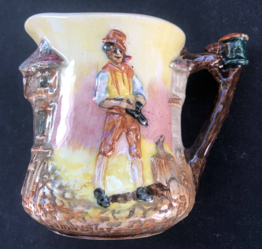 English Porcelain - ROYAL DOULTON SAM WELLER D6398 THE PICKWICK PAPERS ...