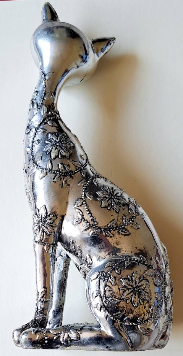 Porcelain & Ceramic - SILVER SITTING SIAMESE CAT (**27CM TALL ...