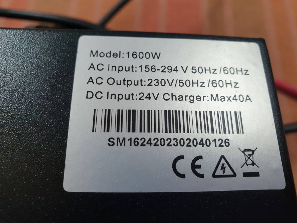 Inverters - Deltec Pure Sine wave 1600 watt inverter **Shop demo ** for ...