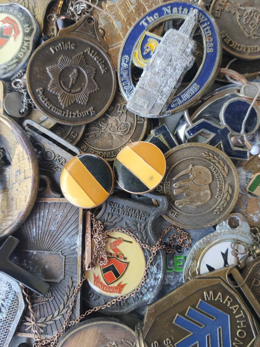 Other Antiques & Collectables - HUGE MILLITARY AND RUNNING BADGES AND ...