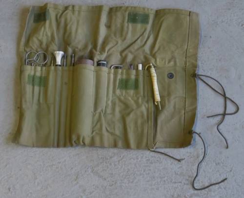 Other Clothing & Equipment - Complete SADF R4 Rifle cleaning kit was ...