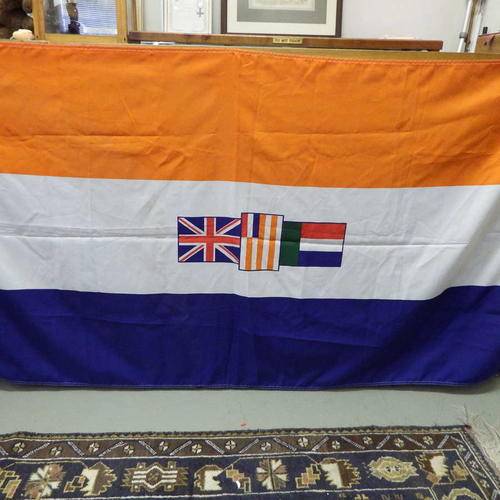 Other Antiques & Collectables - Old South African flag - 59,7cm x 87cm ...