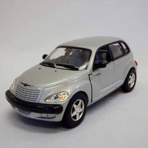 Cars & Trucks - Chrysler PT Cruiser model car - Scale 1/34 - Pull back ...