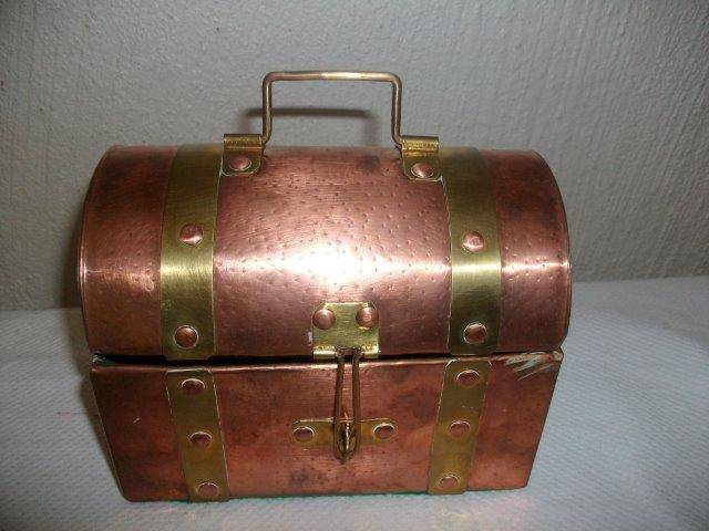 Copperware - Lovely vintage copper treasure chest was sold for R150.00 ...