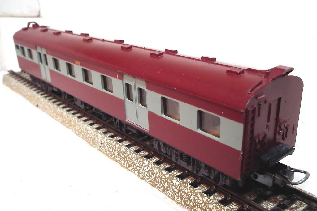 Rolling Stock - LIMA HO: Original SAR Suburban 1st Class Passenger Car ...