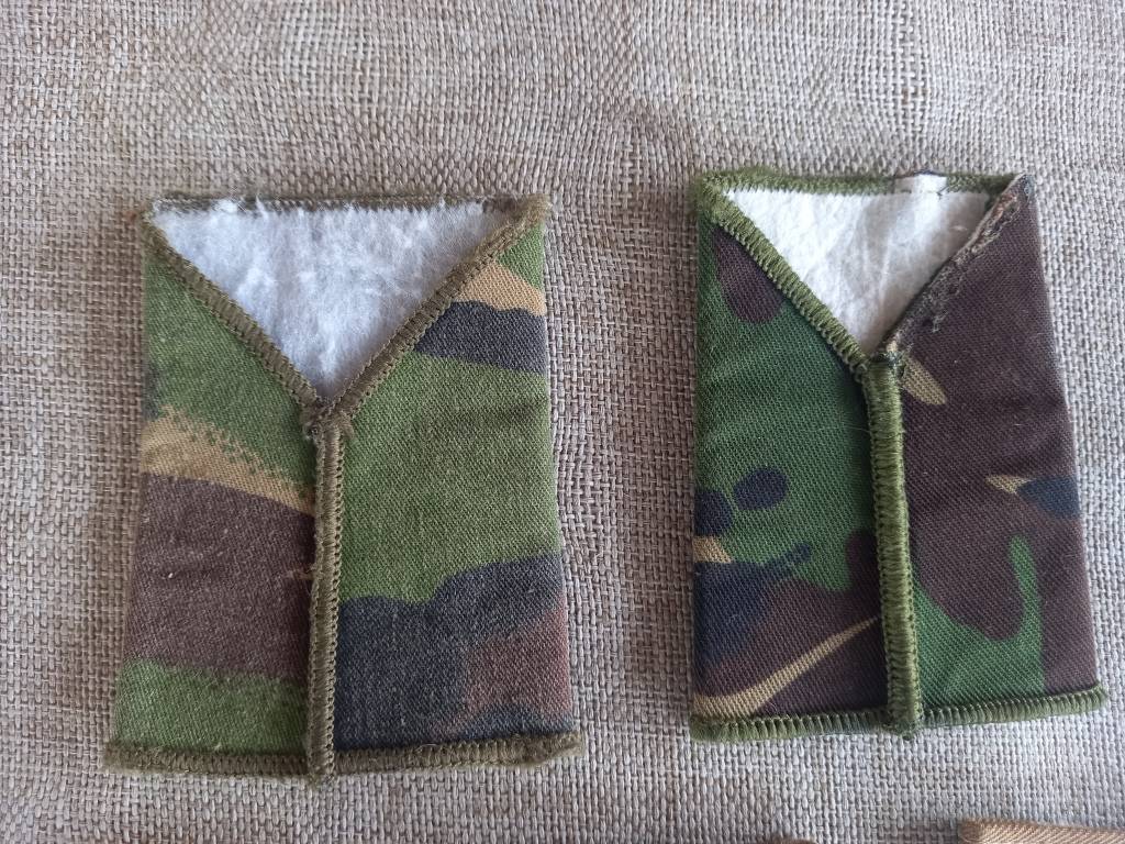 International Badges & Insignia - British Army Sergeant rank slides ...