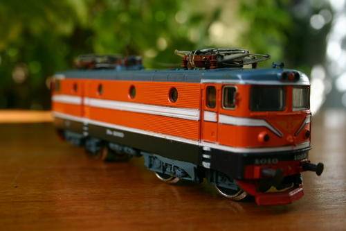 Railway - MARKLIN 3043 Swedish Locomotive RC1010 was sold for R450.00 ...