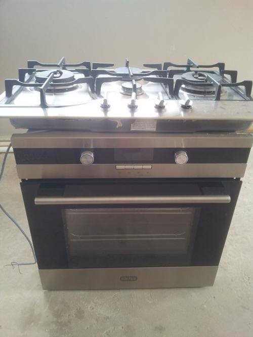 Hobs, Stoves & Ovens - Swiss Electric Built-in Oven with Separate 4 ...