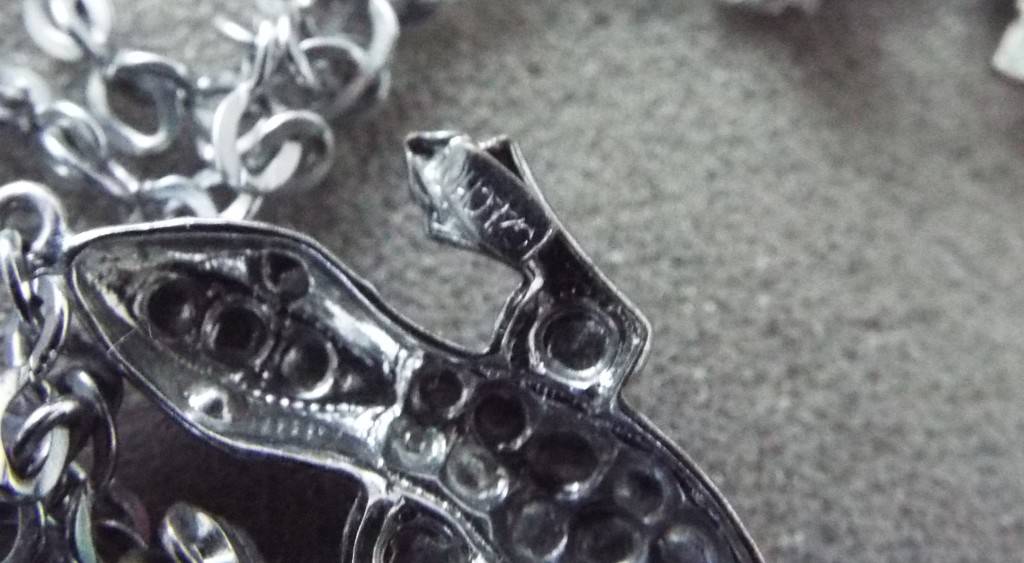 Brooches - very nice Vintage Sterling Silver Alligators with adjoining ...