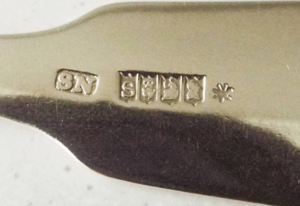 Silver - REAL WOW WOW WOW ,,Antique English SPOONS full of hallmarks ...