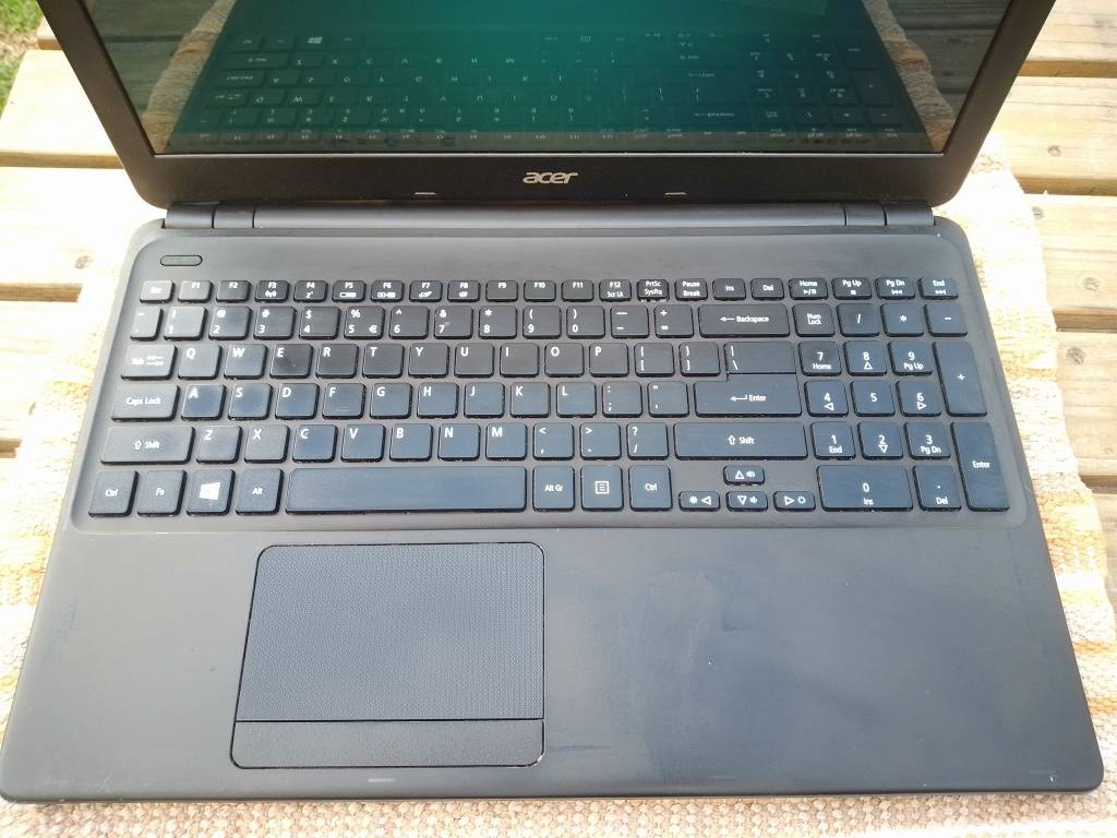 Laptops & Notebooks - ACER E1-572, Core i7 CPU, 12 Gig Ram, 256 Gig SSD ...