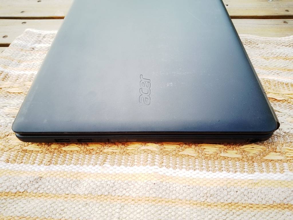 Laptops & Notebooks - ACER E1-572, Core i7 CPU, 12 Gig Ram, 256 Gig SSD ...