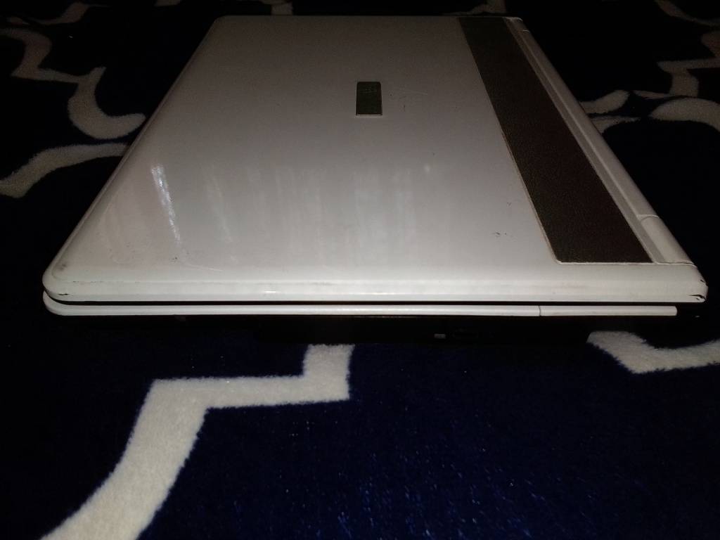 Laptops & Notebooks - Mercer Voyager Laptop (Read) was sold for 51.00 ...