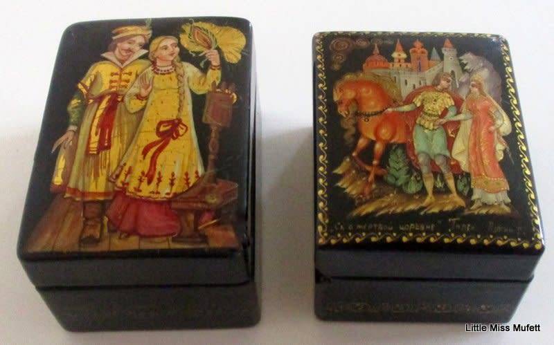Wooden - TWO SMALL INTRICATE DETAILED HAND PAINTED RUSSIAN TRINKET ...