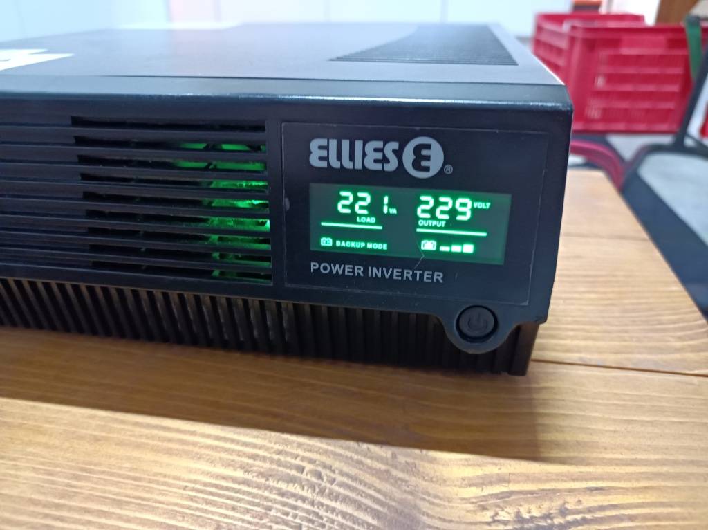 Inverters - Ellies 1440W/2400VA Inverter for sale in Cape Town (ID ...