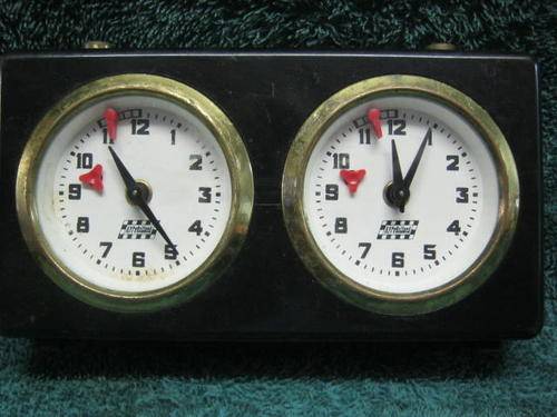 Chess, Draughts & Checkers - chess clock analog was sold for R51.00 on ...