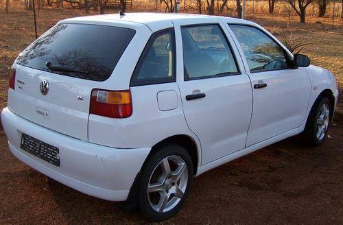 Volkswagen - 2002 VW Polo Playa 1.6i Millenium was sold for R28,000.00 ...