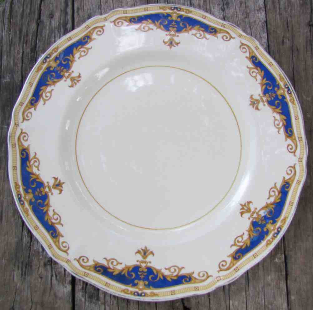 English Porcelain - GRINDLEY English DINNER PLATE= Pattern Cream Petal ...