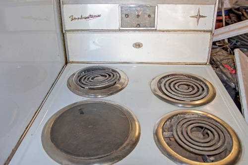 Appliances - VINTAGE FUCHSWARE STOVE AND OVEN was listed for R450.00 on ...