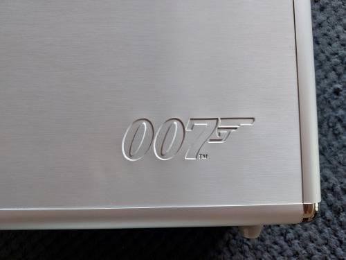 Movies - James Bond 007 DVD Case with Ultimate Edition DVDs was listed ...