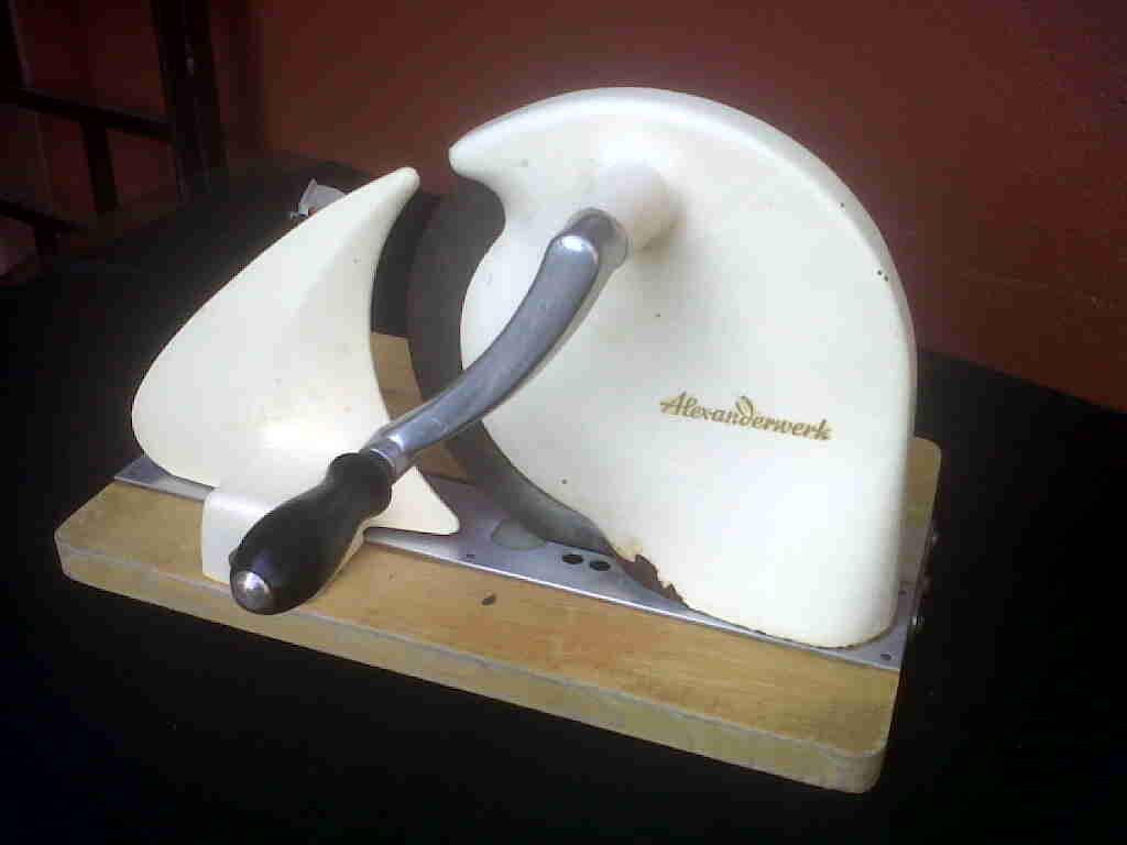 Other Kitchenalia - OLD ALEXANDERWERK BREAD SLICER was sold for R220.00 ...