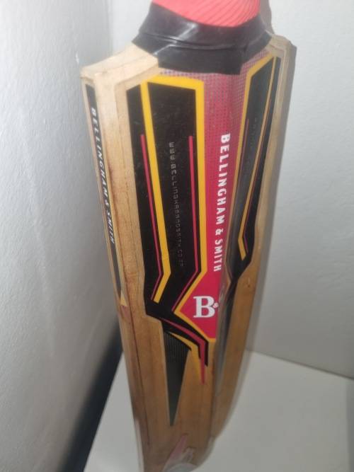 Bats - Bellingham & Smith Cricket Bat - B&S Fireball Bat was sold for ...