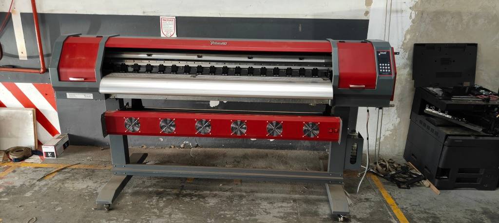 Printers - Titan Jet 1626-R Digital Solvent 1.6m Wide Format Printer ...