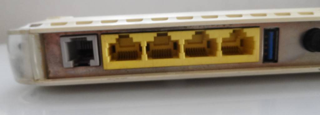 Wireless Routers - TELKOM ADSL NETGEAR MODEM ROUTER 54Mbps wireless ...