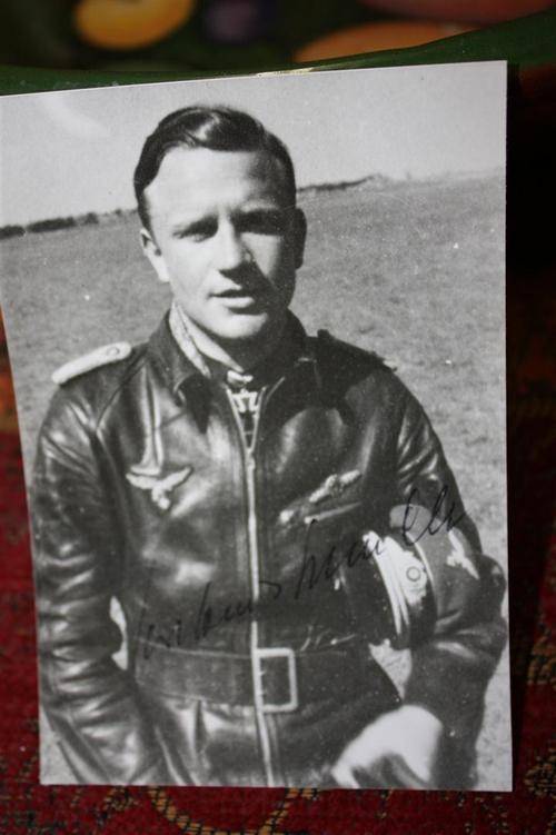 Photos - Photo signed by Luftwaffe Ace, Major Karl-Heinz Schnell ...
