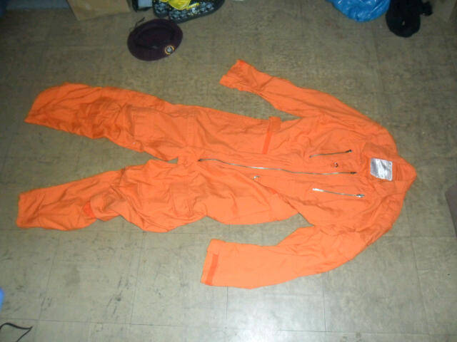 Uniforms - SAF Pilot gear. Helmet, 95% complete with day & night visor ...