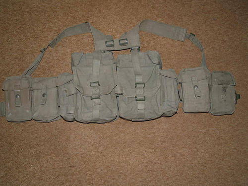 Kit - S.A. ARMY PATTERN 70'S WEBBING was sold for R180.00 on 9 Nov at ...
