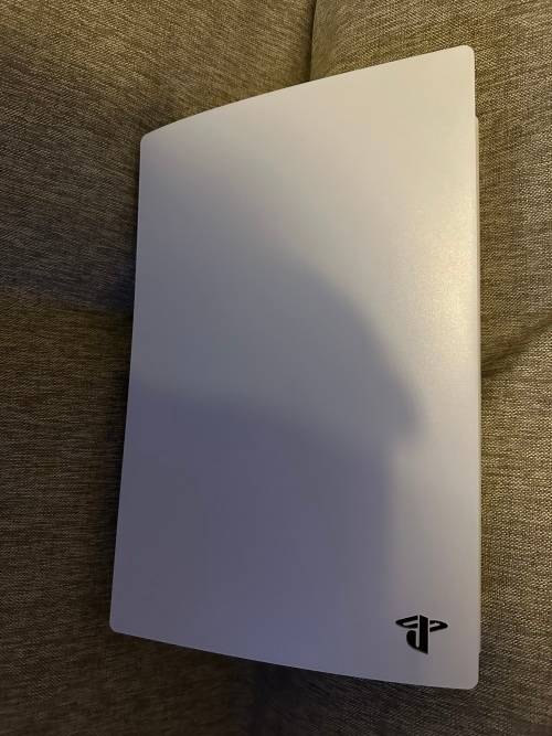 PlayStation - SONY PLAYSTATION 5 DISC VERSION 825GB MINT CONDITION was ...
