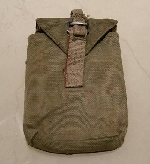 Kit - Rhodesian FN Mag Pouch - Original! was sold for R825.00 on 11 Aug ...