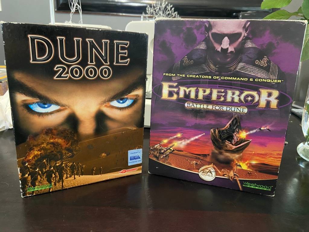 Other Antiques & Collectables - TWO CLASSIC DUNE PC GAMES EARLY 2000s ...