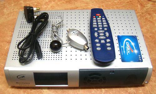 Satellite TV Splitters & Switches - DSTV DUALVIEW DECODER DSD820 ...