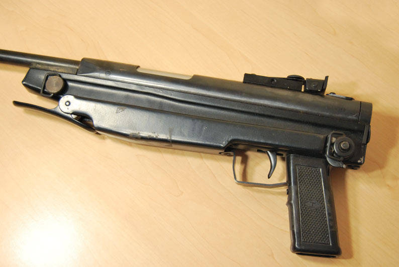 Airsoft Guns - QB6 Airgun with Folding Stock was sold for R361.00 on 1 ...