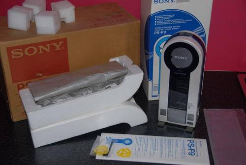 Turntables - Sony PS-F9 Portable turntable was sold for R2,500.00 on 28 ...