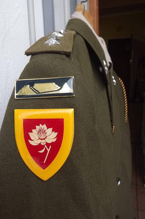 Uniforms - SADF SA Army Woman's College 4 piece Step Out Uniform with ...