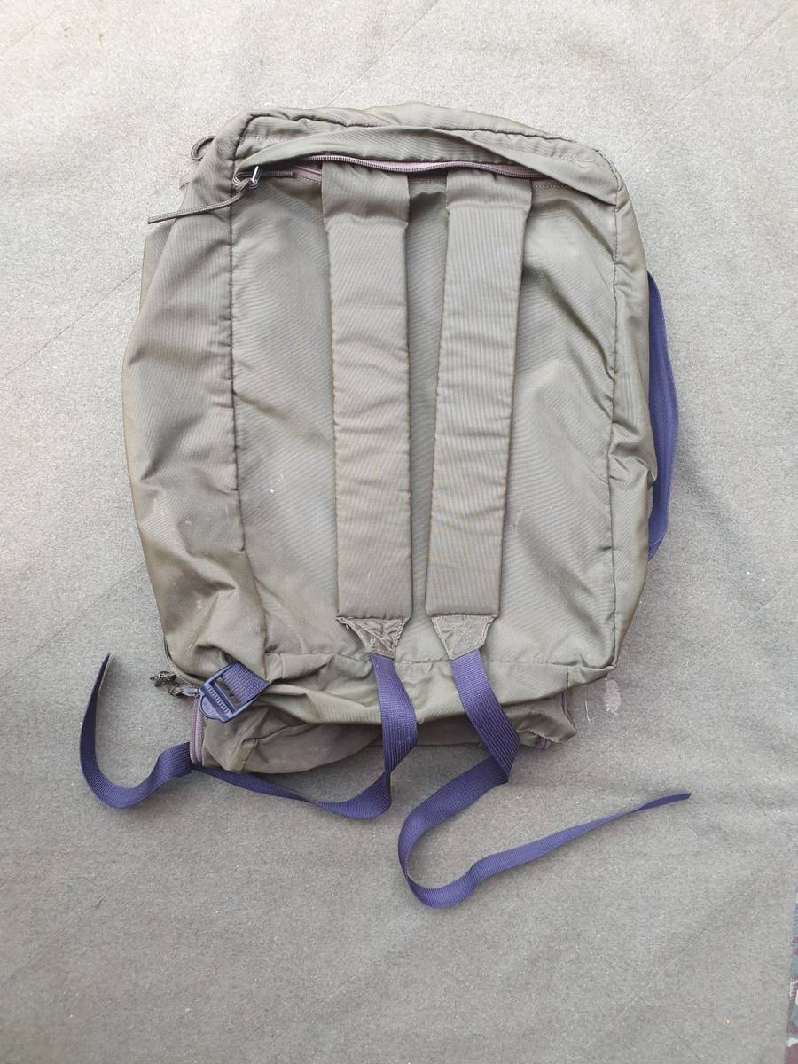 Kit - scare 100% original recce SA SF issue Drs medical bag olive green ...