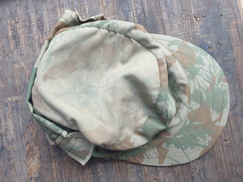 Headgear - original early SAP camo flap-cap Rhodesa era deployment type ...