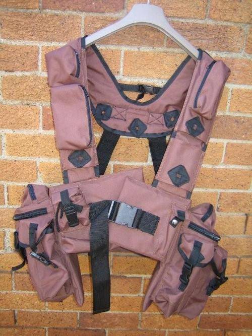 Kit - SA Special Forces designed Niemoller battle-jacket was sold for ...