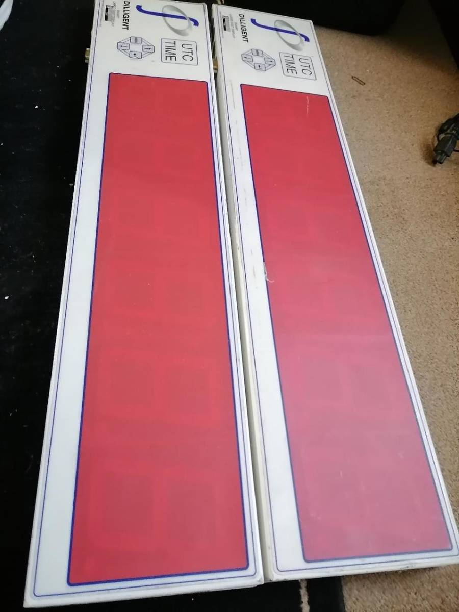 Signage - LOT OF 2 X DILLIGENT SMART LARGE DIGITAL DIPLAY SIGNS*ONE BID ...