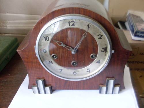 Mantel Clocks - A VINTAGE MANTLE CLOCK ...GUFA .....WESTMINSTER CHIME ...